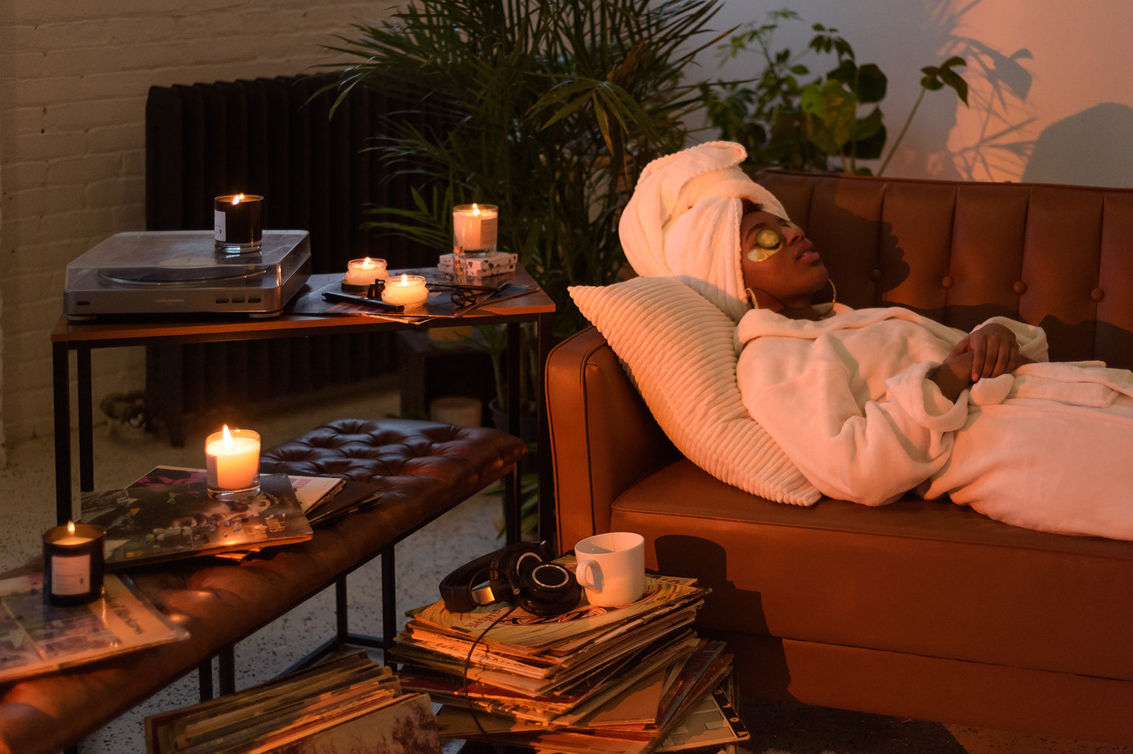 "Lit and Laid-Back: 10 Tips for Setting Your Vibe with Kobi Co. Candle